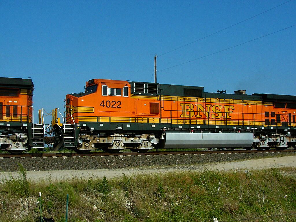 BNSF 4022